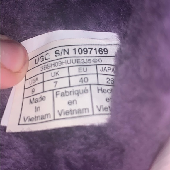 UGG | Shoes | How To Spot Fake Uggs | Poshmark